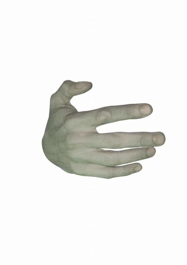 This Spooky, Two-Step Decoration Is Exactly What Your Home Needs This ...